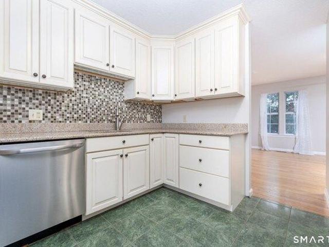 house with 2 bedroom, Granby CT ES103073563