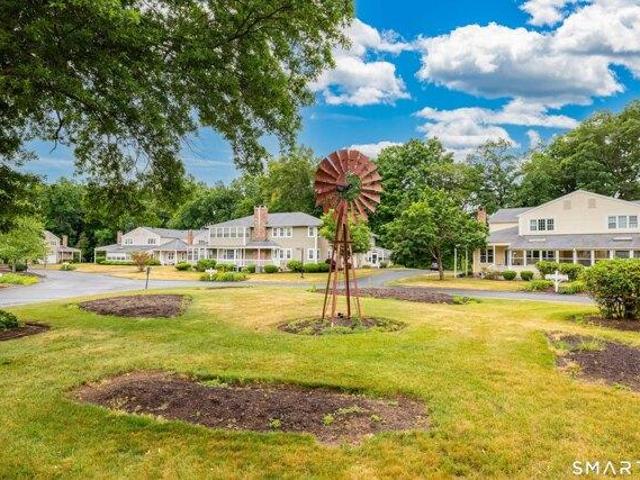 house with 2 bedroom, Granby CT ES104332316