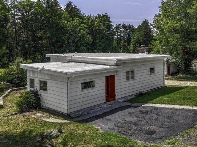 house with 2 bedroom, Granby MA ES104834330