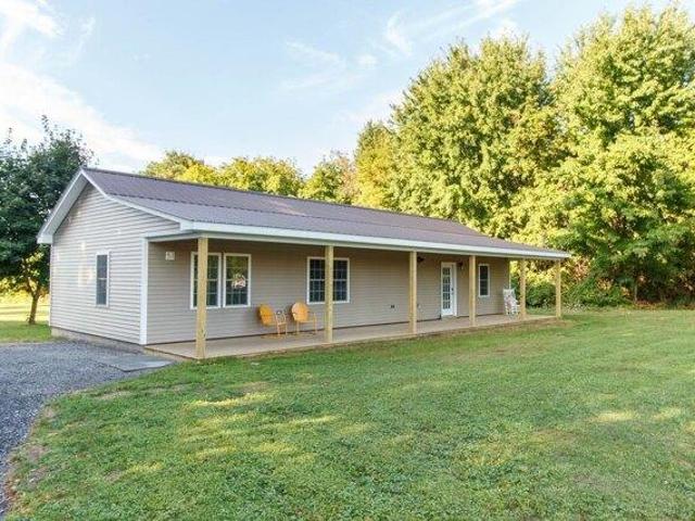 house with 2 bedroom, Grand Isle VT DS102025904