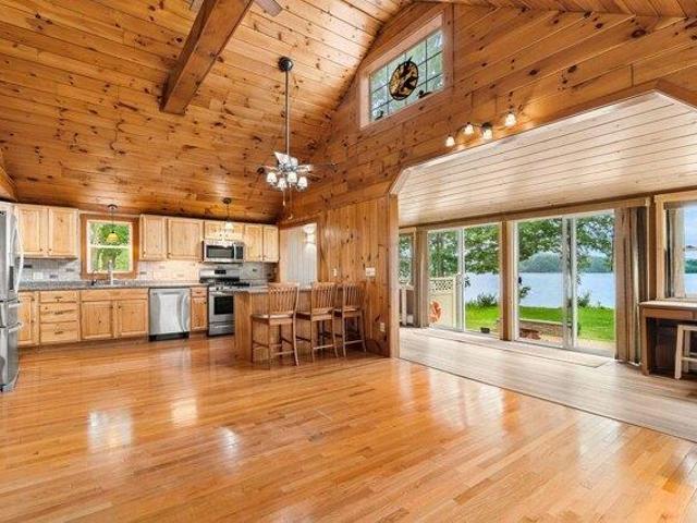 house with 2 bedroom, Greene ME ES104406220