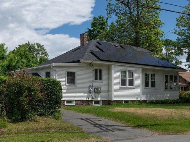 house with 2 bedroom, Greenfield MA ES103807767
