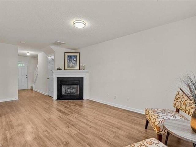 house with 2 bedroom, Greensboro NC ES103602853