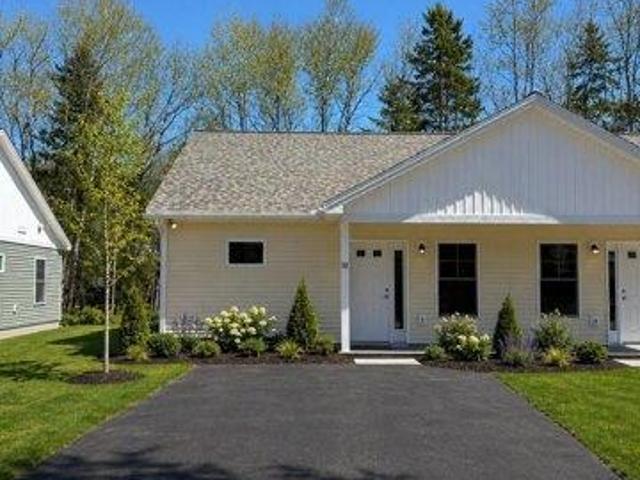 house with 2 bedroom, Greenville ME DLS102780164