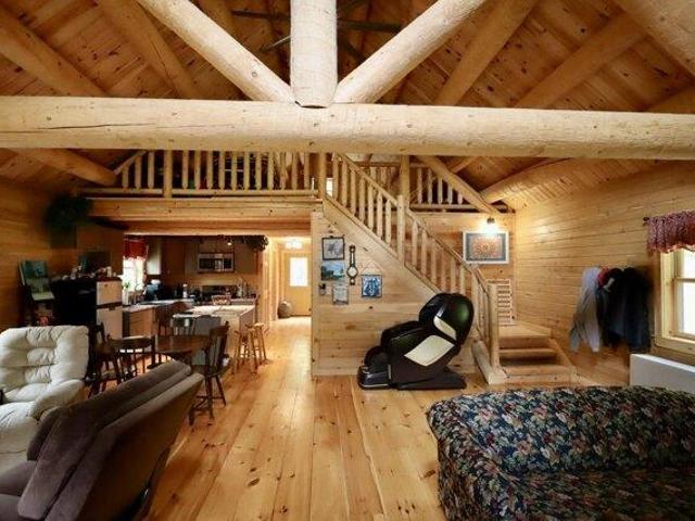 house with 2 bedroom, Greenville ME ES103889598