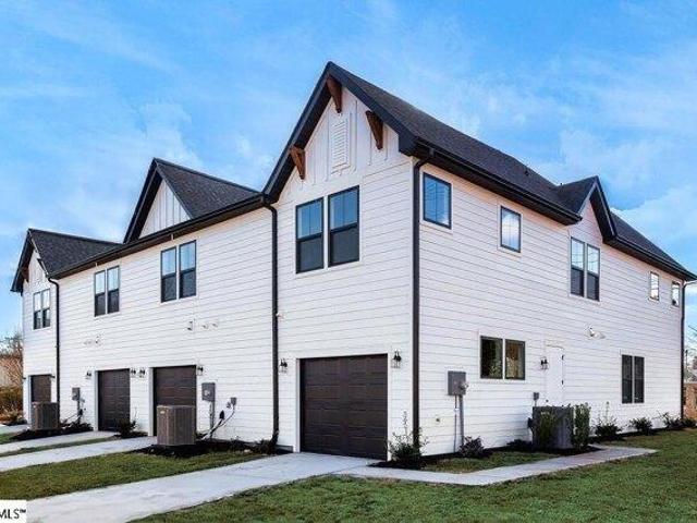 house with 2 bedroom, Greenville SC DLS91676564