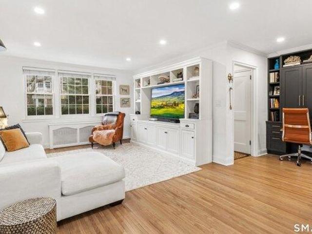 house with 2 bedroom, Greenwich CT DLS103099131