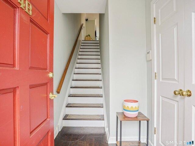 house with 2 bedroom, Greenwich CT DS102258483