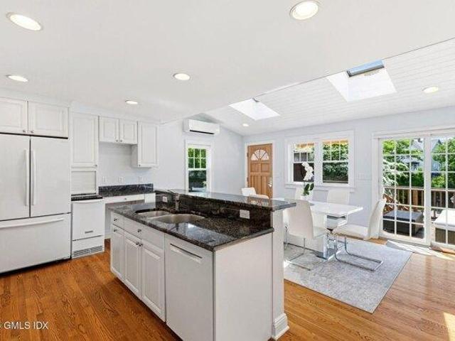 house with 2 bedroom, Greenwich CT ES104115921