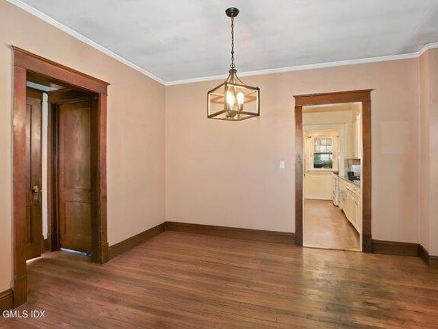 house with 2 bedroom, Greenwich CT ES105143572