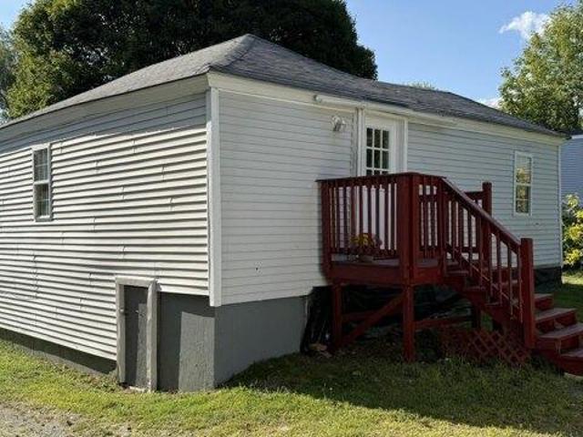 house with 2 bedroom, Guilford ME ES103187219