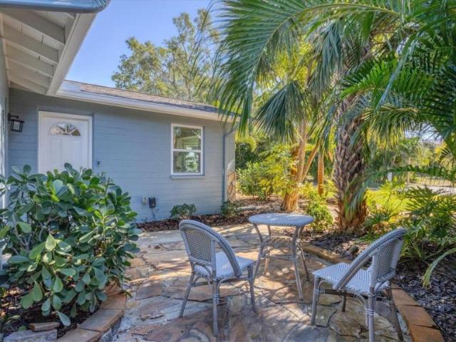 house with 2 bedroom, Gulfport FL DS102398293