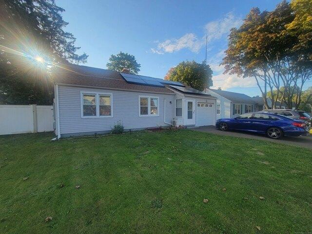 house with 2 bedroom, Hamden CT DLS102346333