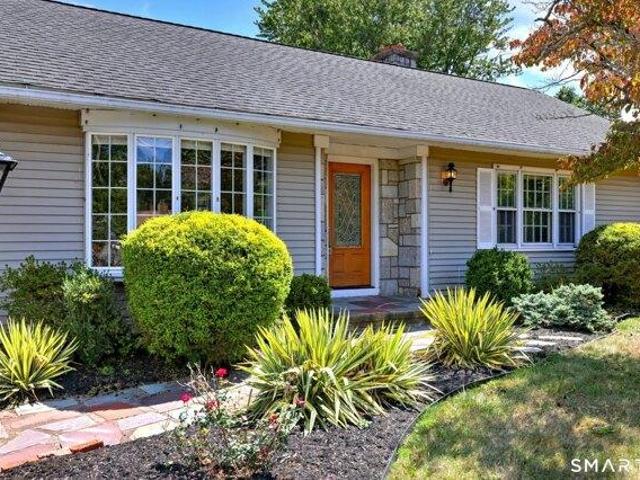 house with 2 bedroom, Hamden CT DS101899088