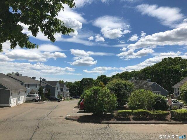 house with 2 bedroom, Hamden CT DS102213431
