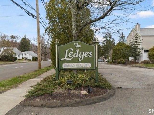 house with 2 bedroom, Hamden CT DS102256279