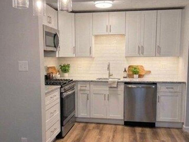 house with 2 bedroom, Hamden CT DS104266358