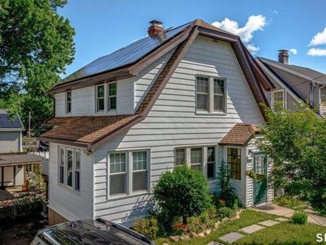 house with 2 bedroom, Hamden CT ES103435912