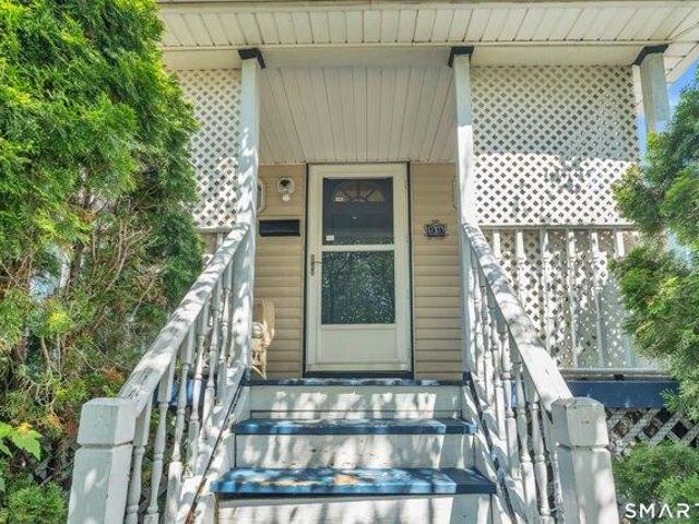 house with 2 bedroom, Hamden CT ES104789937