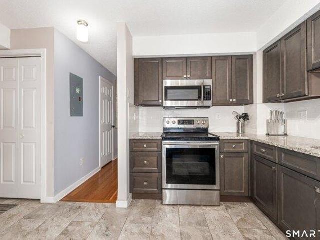 house with 2 bedroom, Hamden CT ES104832611