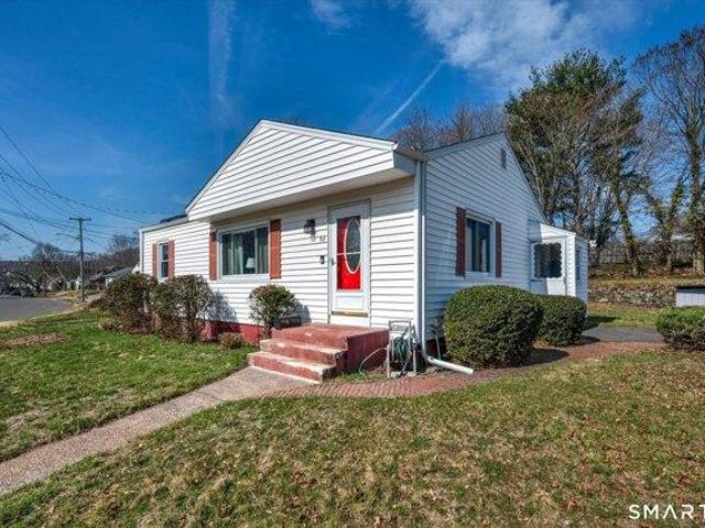 house with 2 bedroom, Hamden CT ES104076125