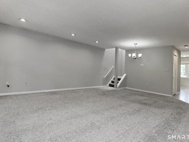 house with 2 bedroom, Hamden CT ES105123927
