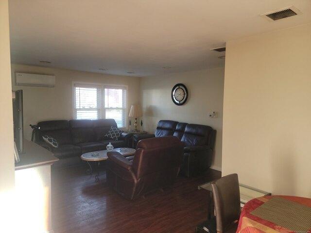 house with 2 bedroom, Hamden CT ES105141361