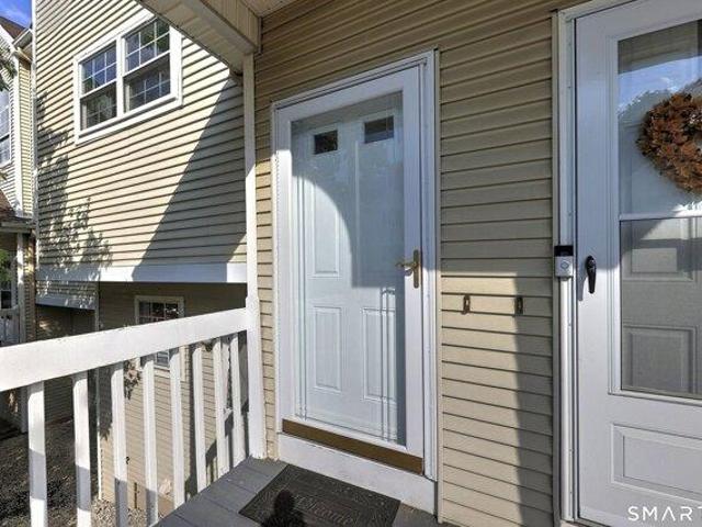 house with 2 bedroom, Hamden CT ES105317199