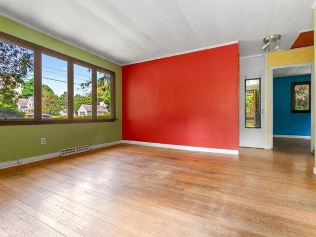 house with 2 bedroom, Hamilton MA DS103970121