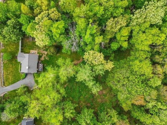 house with 2 bedroom, Hampstead NH DS102561335