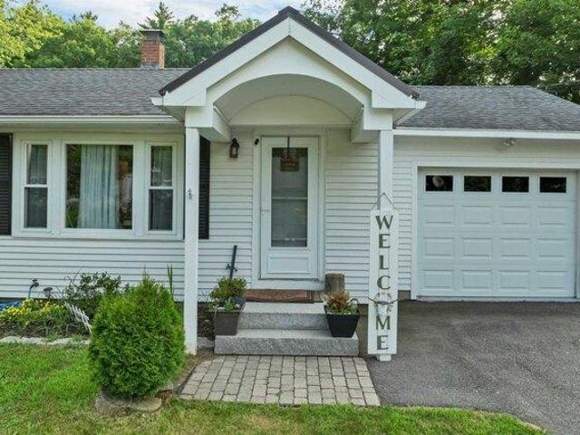 house with 2 bedroom, Hampstead NH DS104238060