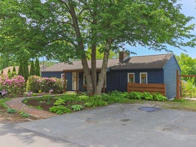 house with 2 bedroom, Hampstead NH ES103221199