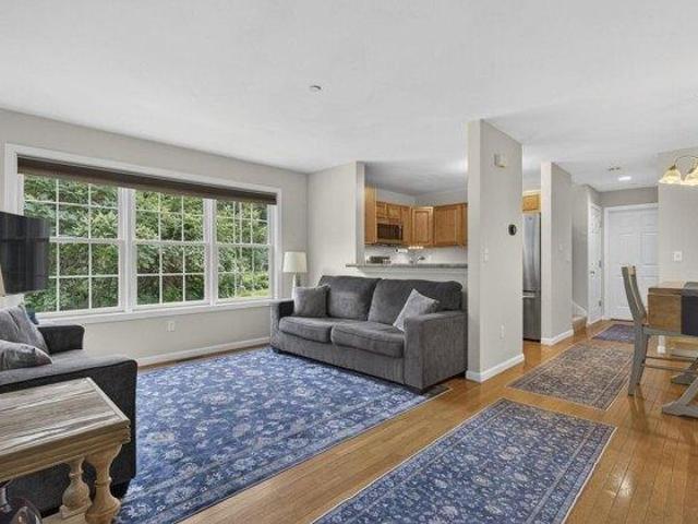 house with 2 bedroom, Hampstead NH ES105109085