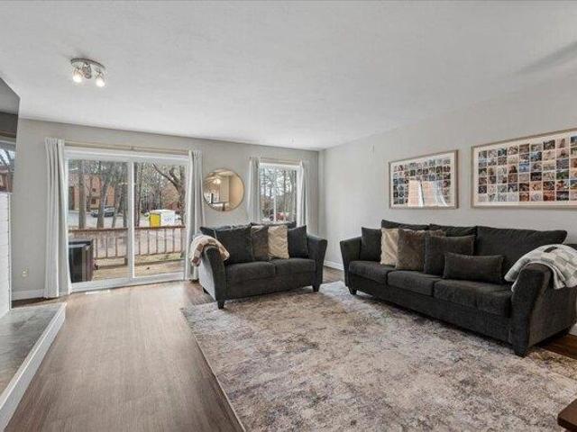 house with 2 bedroom, Hampton NH ES105113059