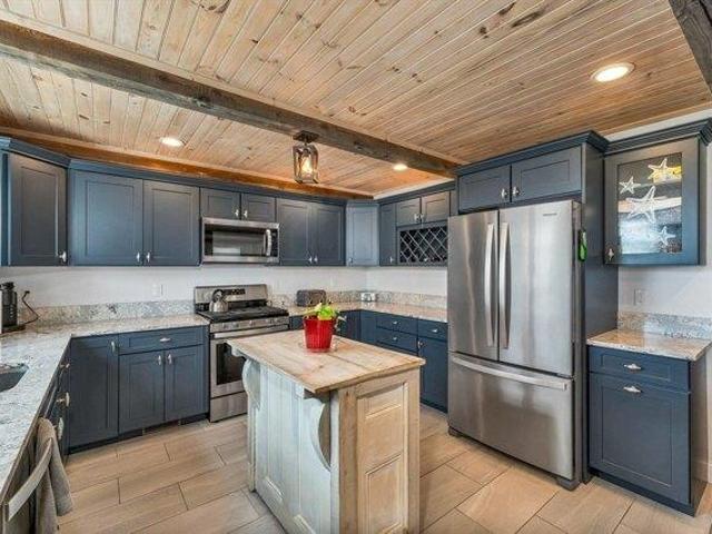 house with 2 bedroom, Hampton NH ES103627176