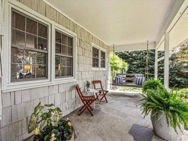 house with 2 bedroom, Hampton Bays NY DS103621123