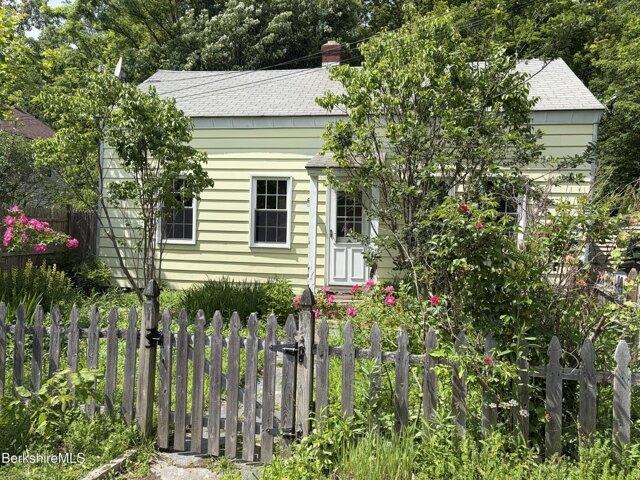 house with 2 bedroom, Hancock MA DS104044052