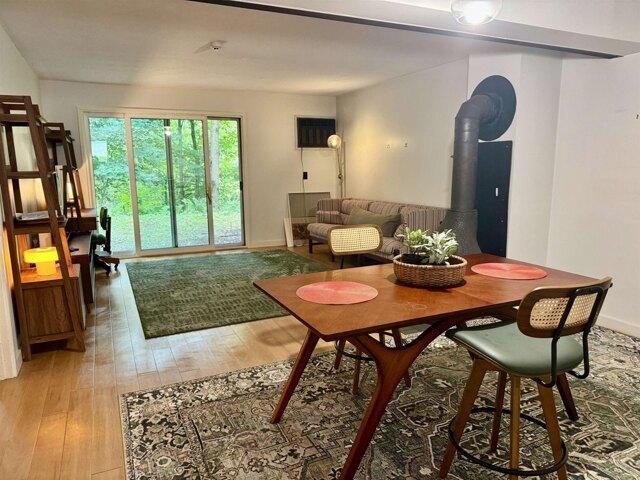 house with 2 bedroom, Hanover NH ES104481556
