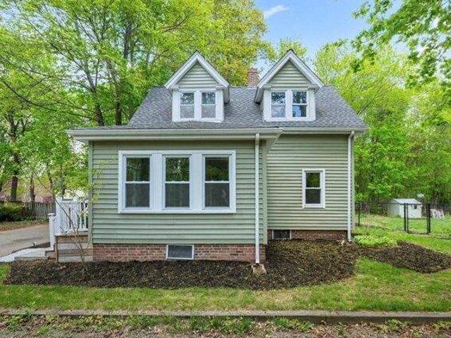 house with 2 bedroom, Hanson MA ES103019172