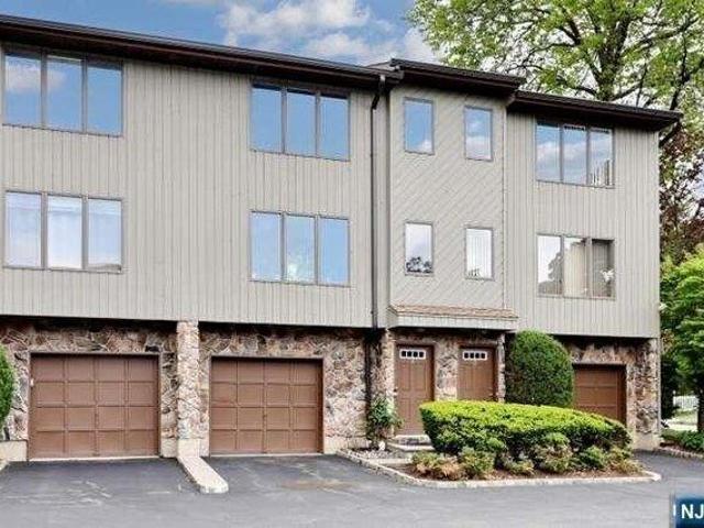 house with 2 bedroom, Hackensack NJ DLS102257368
