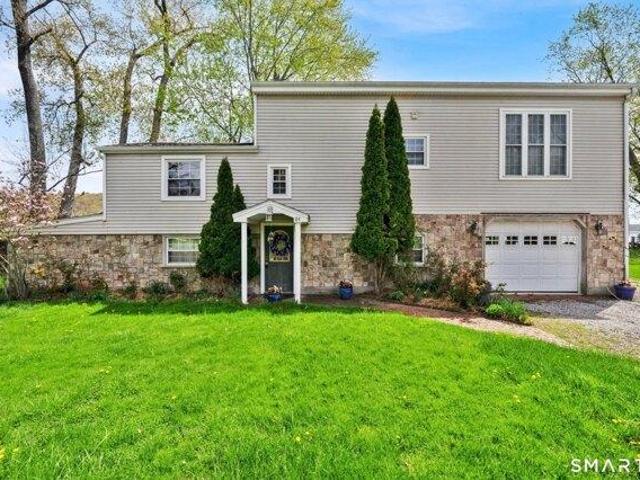 house with 2 bedroom, Haddam CT DS102562630