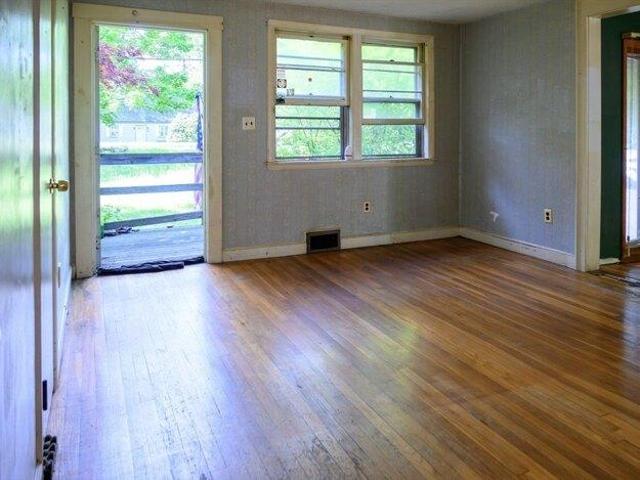 house with 2 bedroom, Halifax MA ES104570917