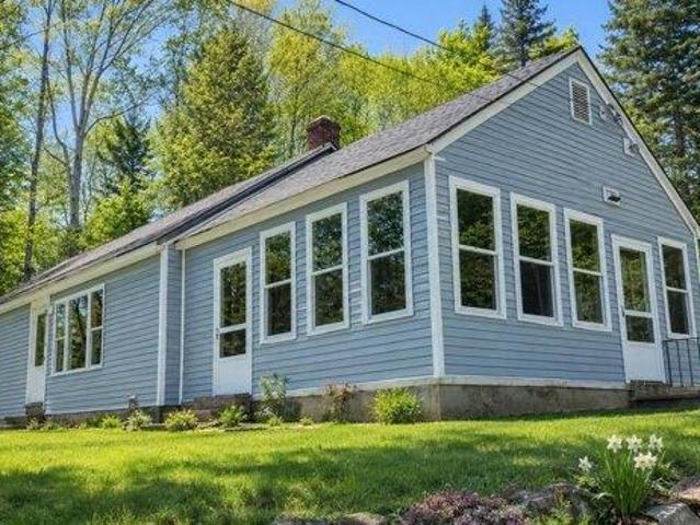 house with 2 bedroom, Hartford VT DS104042929