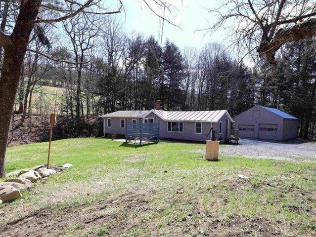 house with 2 bedroom, Hartford VT DS104079073