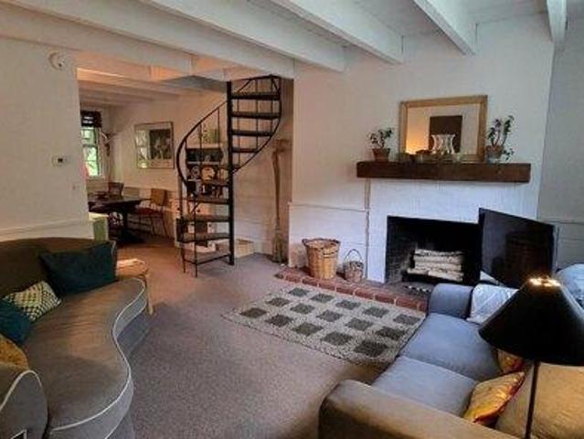 house with 2 bedroom, Hartford VT ES104299662