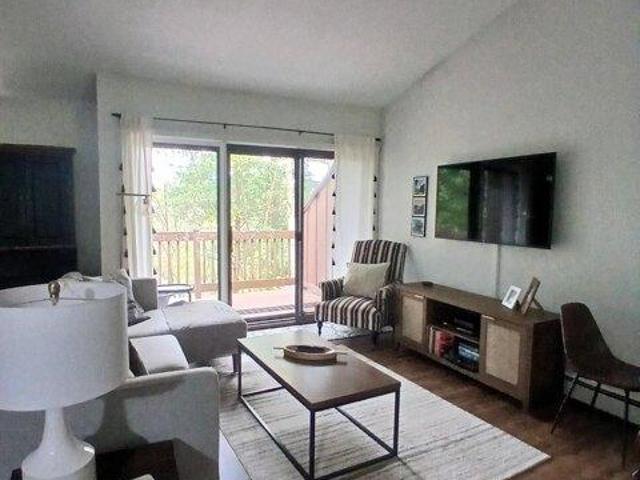 house with 2 bedroom, Hartford VT ES104481765