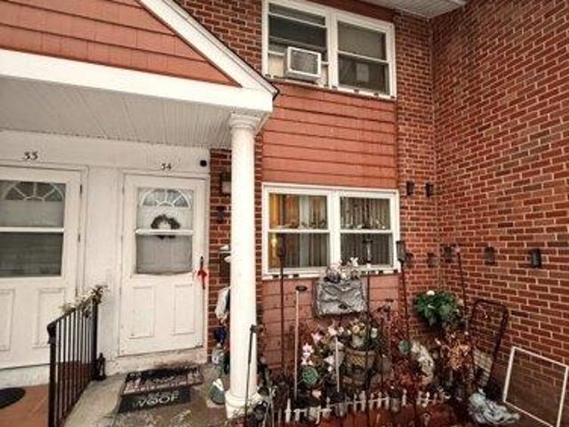 house with 2 bedroom, Hartford CT ES103600132