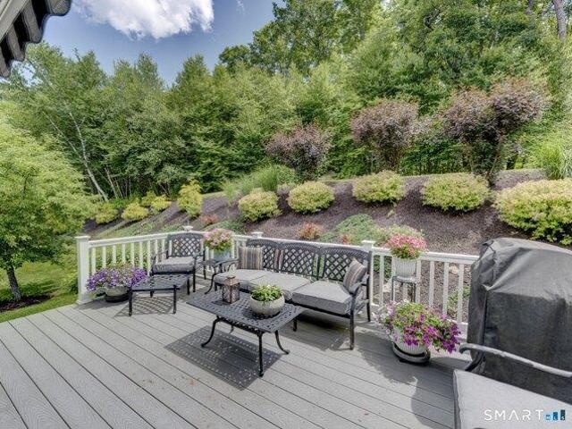 house with 2 bedroom, Harwinton CT ES105176169