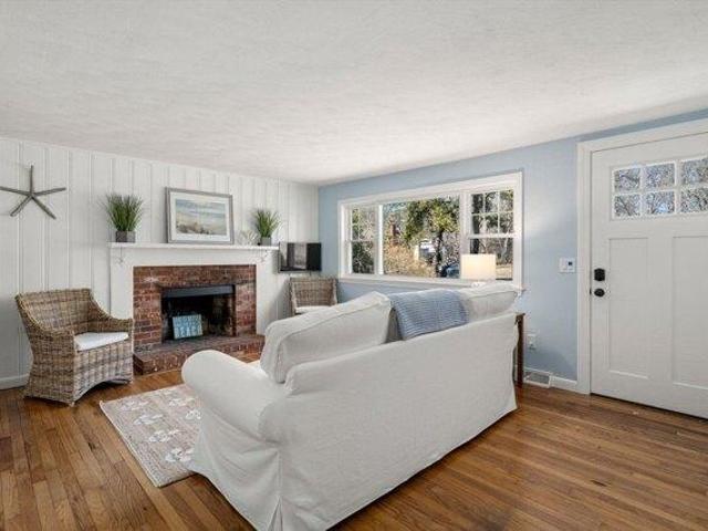house with 2 bedroom, Harwich MA DS103161197