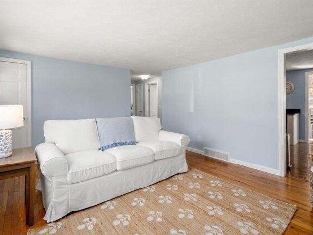 house with 2 bedroom, Harwich MA ES103020238